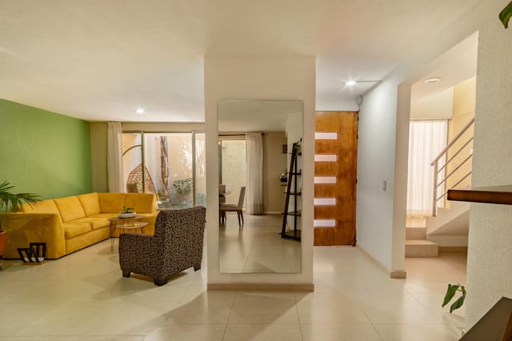 Casa Bonita Y Cómoda En El Corazón De La Huerta - Morelia