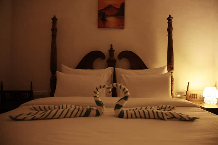 Prem Niwas A Heritage Hotel & Homestay - ウダイプル