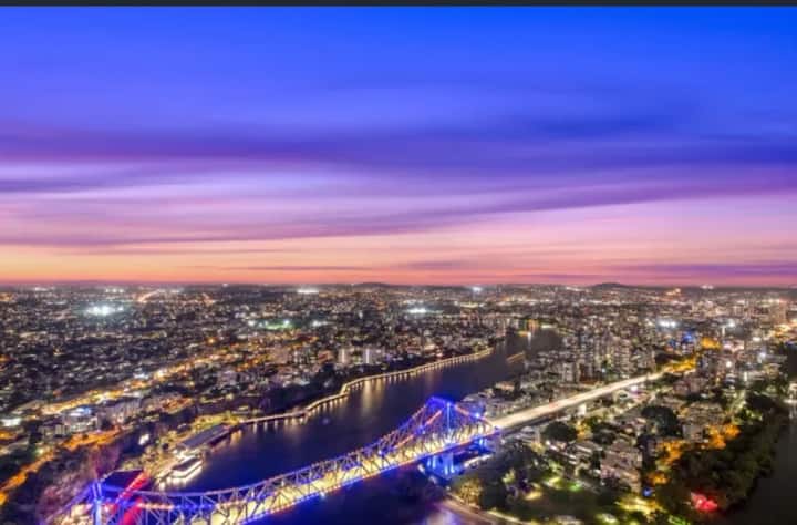 Luxe Large Unit Breathtaking View Central Location - Brisbane