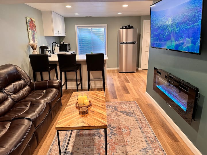 Cozy Retreat Near Hiking/biking/skiing/red Rocks - Golden, CO