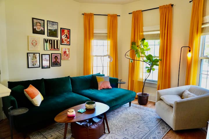 Old North Bungalow - Neyland Stadium Knoxville