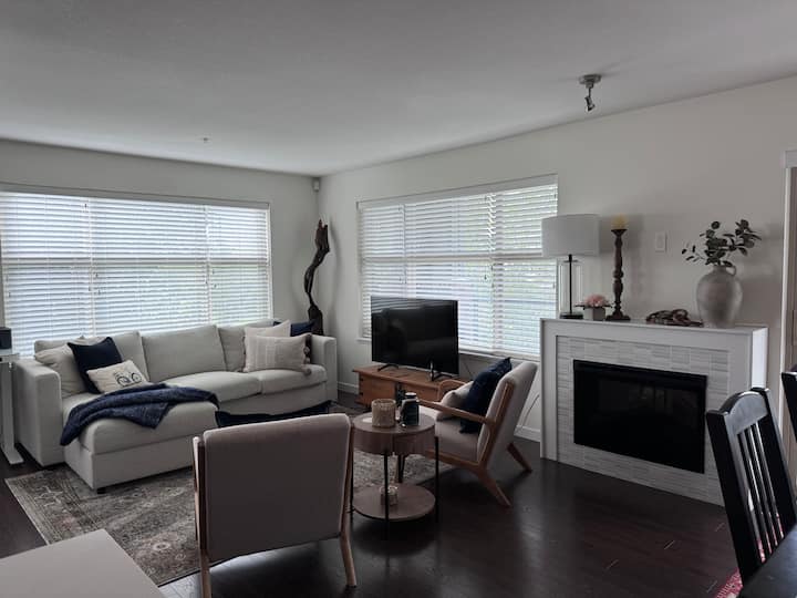 Beautiful Oasis With Privacy. - Langley