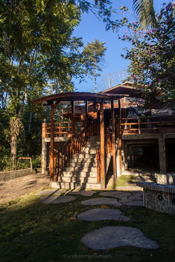 Cabaña En El Lago Con Piscina - Pucallpa