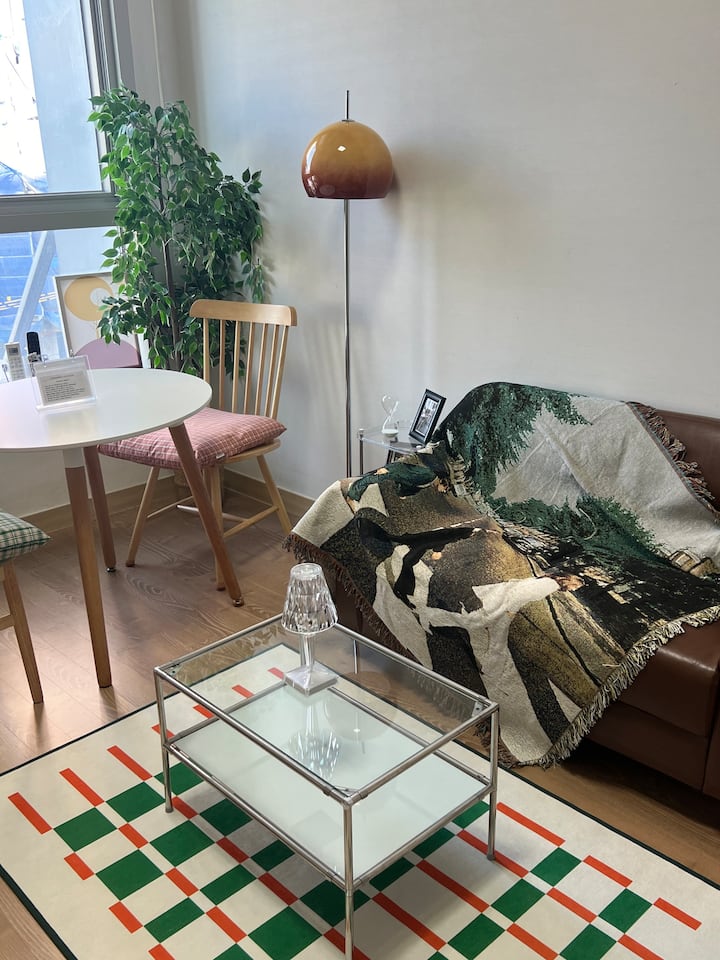 [Love Scene] 복층/청주터미널 도보 2분/넷플릭스/장박/핫플/휴식/출장/시티뷰 - Daejeon