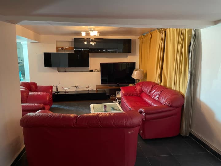Appartement Luxueux Avec Piscine - Algiers