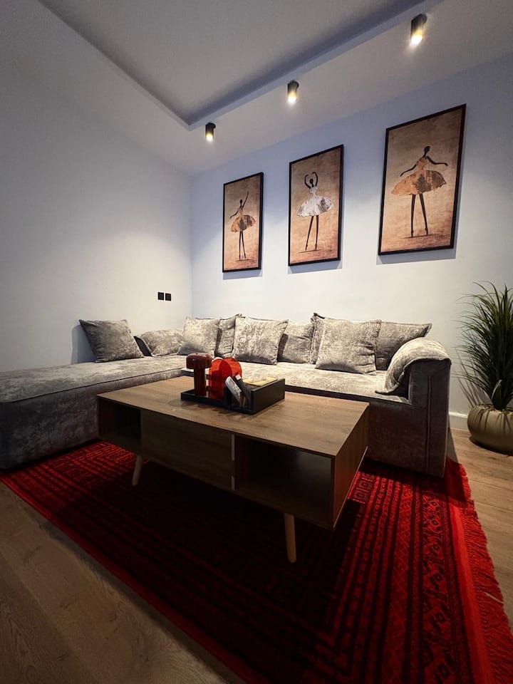 Peaceful (New Refined), 10 Mins To Boulevard City! - Riyadh