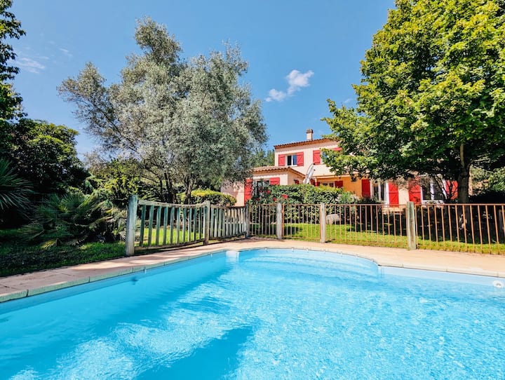 Incroyable Villa Pour Un Séjour En Provence - Saint-Maximin-la-Sainte-Baume