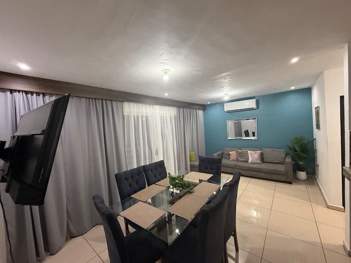 Casa Equipada En Privada A 15 Min Del Aeropuerto - 구아델로프