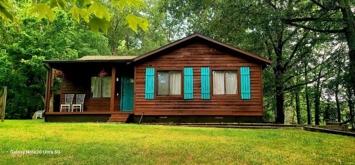 Country Cabin Get Away - Springfield, TN