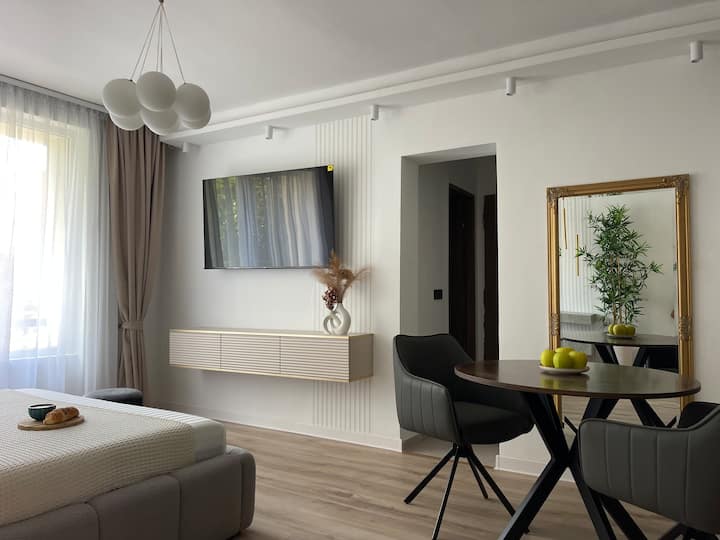 Dayo Studio - Târgu Mureș