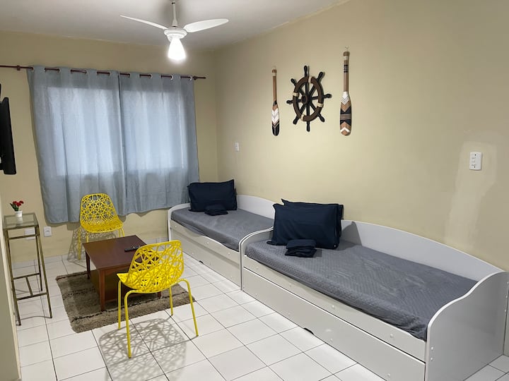 Apto - Pé Na Areia - Praia Grande