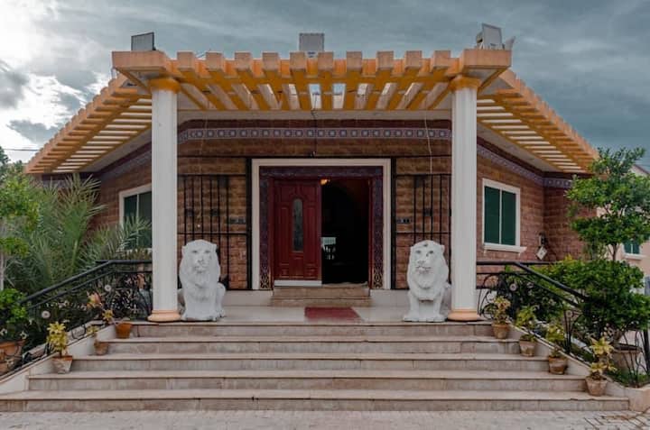 Mm Resort Luxury Farmhouse - Karāchi