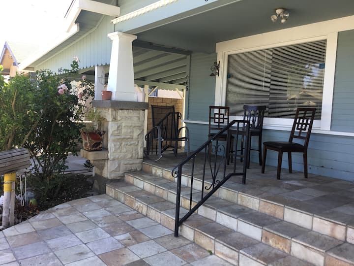 House On 6 & Loma Long Beach - Long Beach, CA