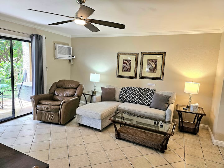 1 Bedroom Condo Tropical Complex Next To The Ocean - Kihei, HI