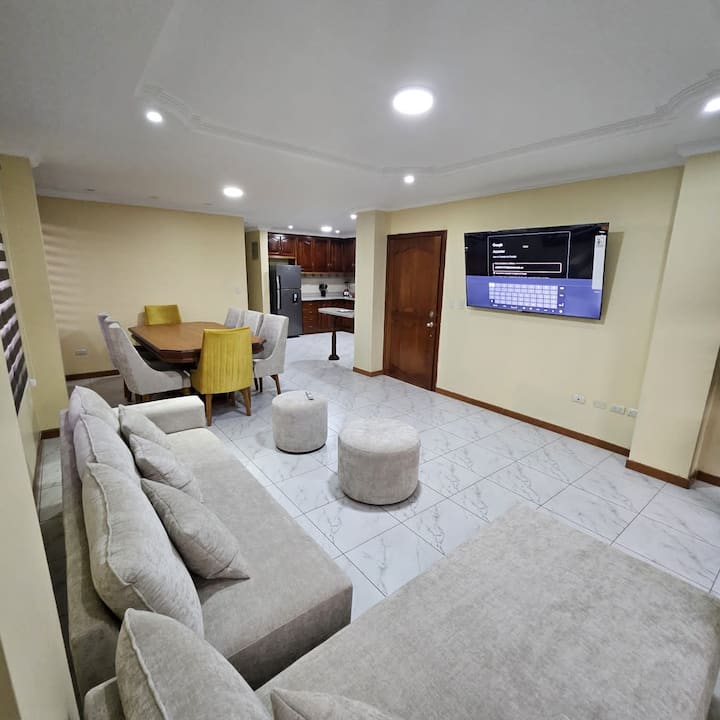 Departamento Familiar Y Cómodo. - Cuenca