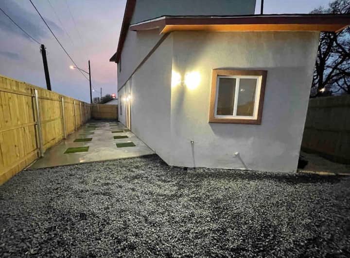 Luxury 3bed House Minutes From Downtown Fort Worth - Fort Worth, TX
