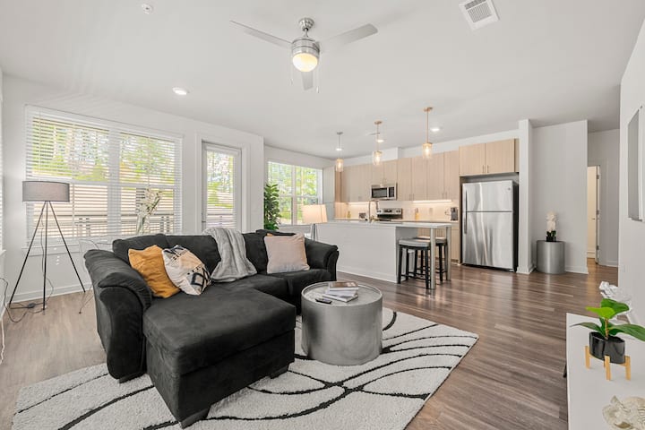 Luxury 2br/2ba W.midtown New Building Free Parking - Truist Park - Atlanta