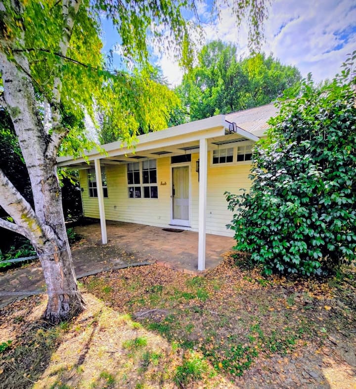 Heart Of Bright - Cozy 2- Bedroom Retreat! - Porepunkah