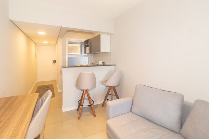 Loft A 100 Metros Da Santa Casa De Misericórdia - Porto Alegre