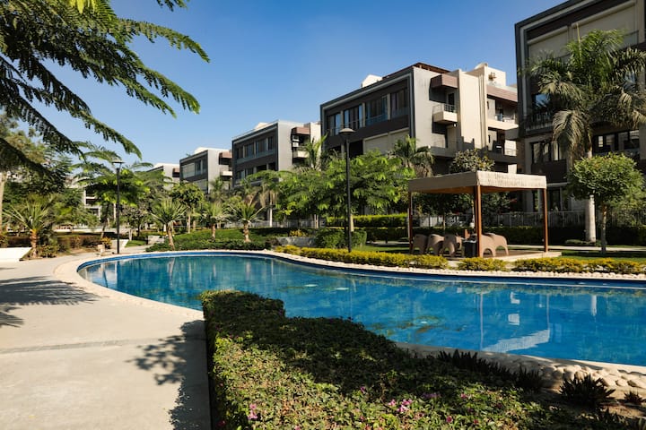 Chic Penthouse 4 Bedroom Suite By The Auc - Ägypten