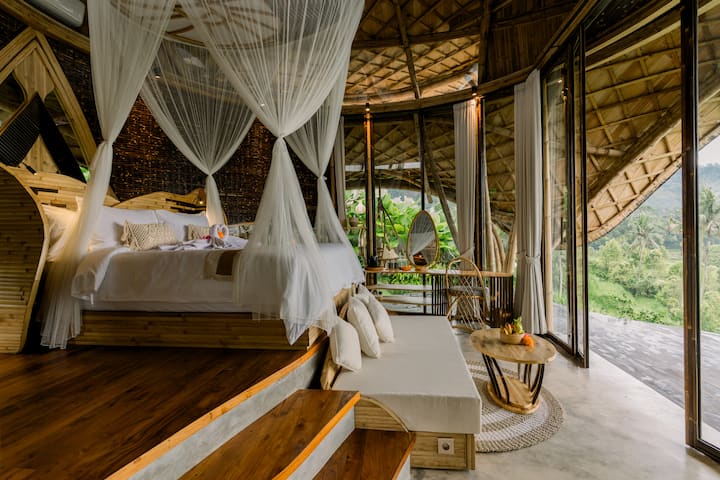 Vishala Bali | Panoramic Bamboo House In Sidemen - Indonesia