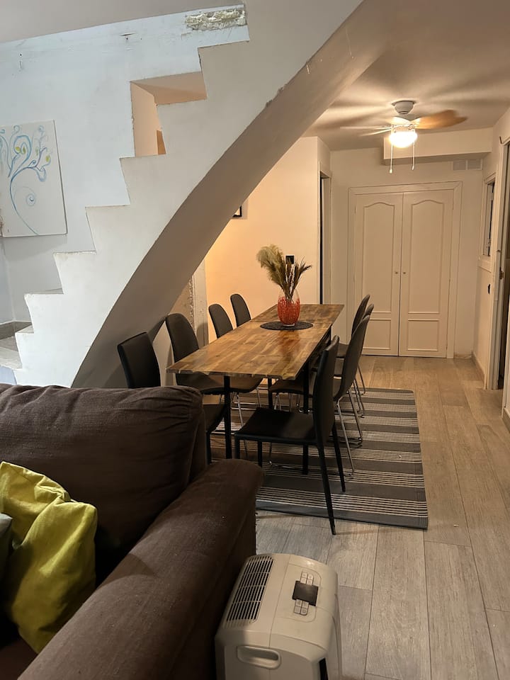 Bedroom Wi-fi /Airport/ Ifema/ Metropolitano. - Madrid