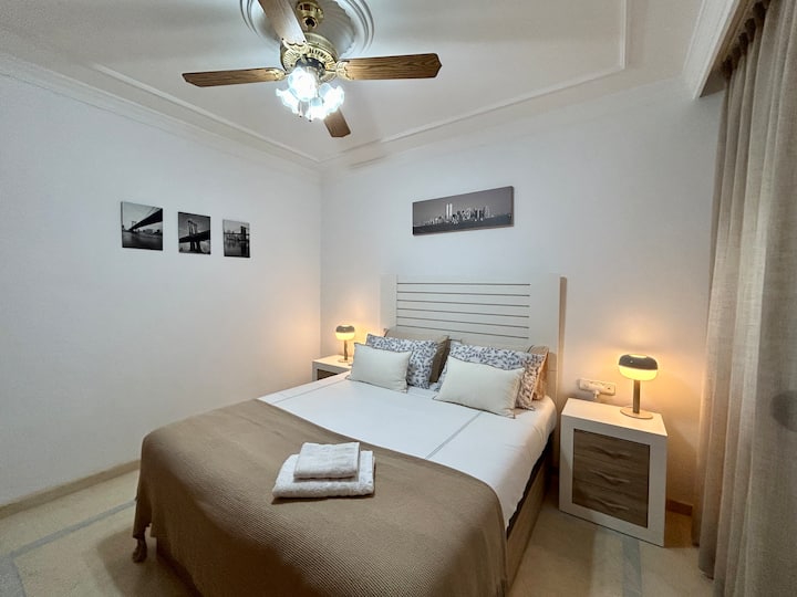 Piso En Primera Línea De Playa - Marbella