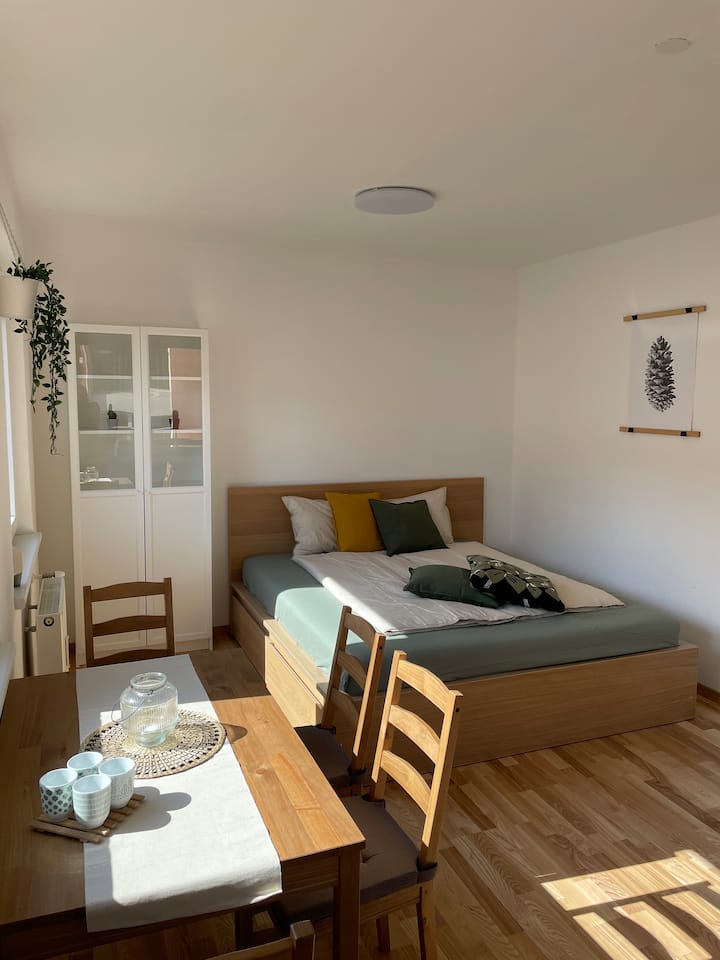 Little Home -
Traumhafte Wohnung Mit Südbalkon - Innsbruck