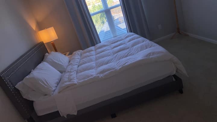 Luxury 1bed1bath W/free Parking - Dublin, OH