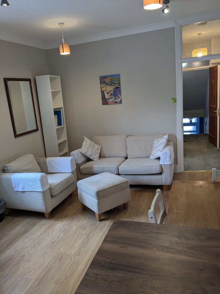 Quiet Good Transport 1/2 Bedrooms For 1 - 5 Guests - Barnet