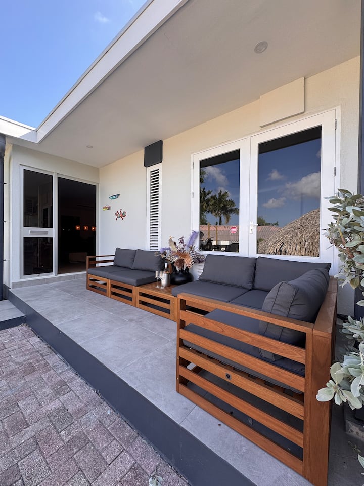 Nieuw! Villa River - Centraal Gelegen. - Curaçao