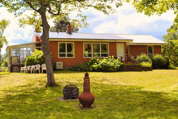 Cottage On The Pond - Port Hope