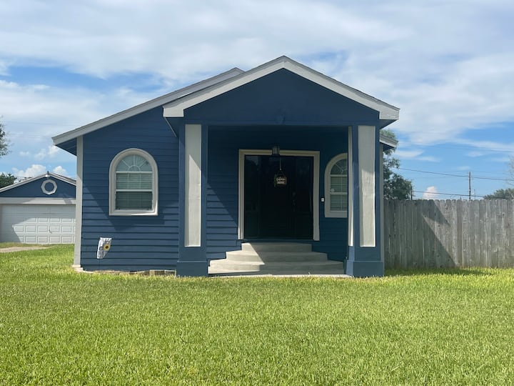 Cozy Family Home-walking Distance To Texas A&m - Kingsville, TX