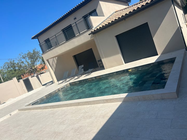 Villa Moderne Avec Piscine - Avignon
