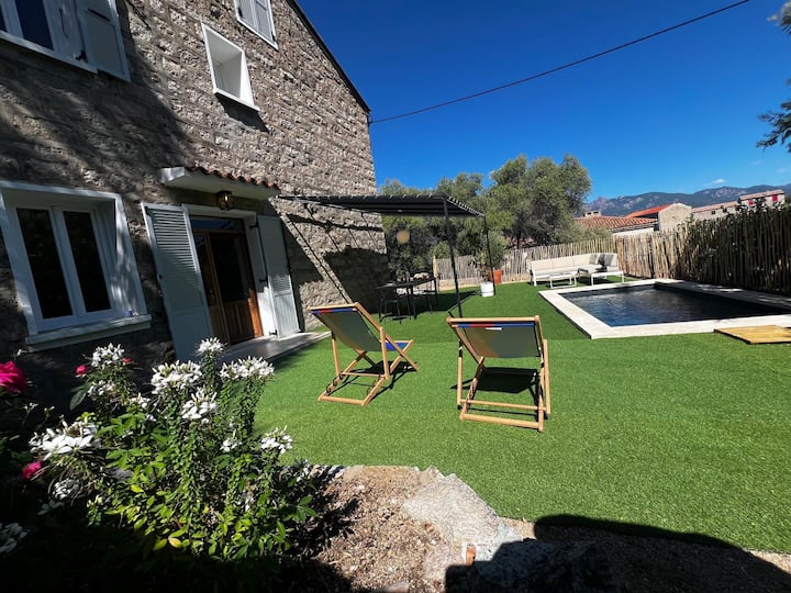 Maison De Village Avec Piscine Privative - Figari