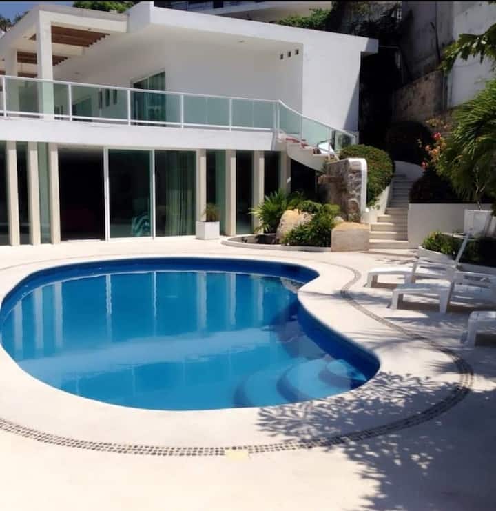 Casa Blanca - アカプルコ