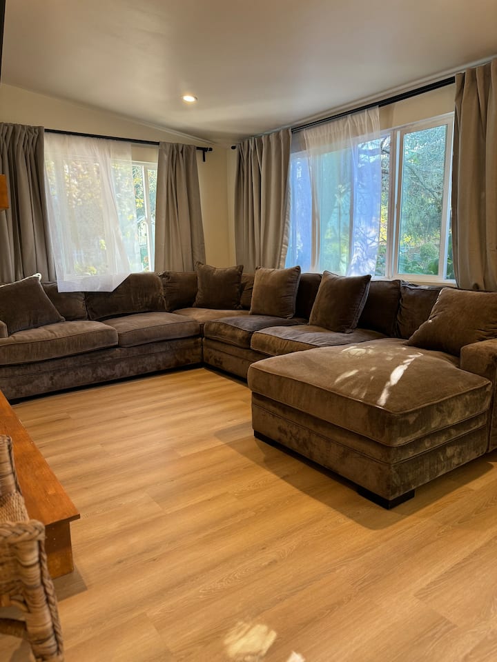 Central Sonoma County Home - Petaluma, CA