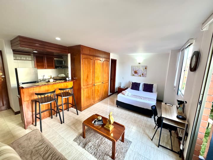Super Anfitrion/ Loft Provenza Con Balcón, A/c. - Medellin, Antioquia, Colombia