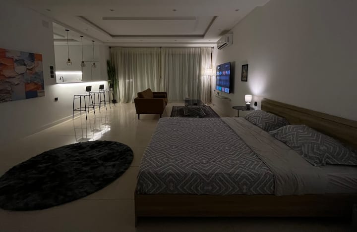 Cozy Large Studio In Obhur - Jeddah