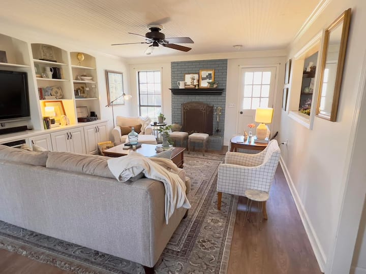 Our Oxford Oasis - Oxford, MS