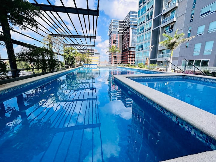 Apartment 6 People/pool/gym/chapultepec - Guadalajara, México