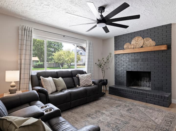 5br Family-friendly Retreat Near Suu | Game Room - Cedar City, UT