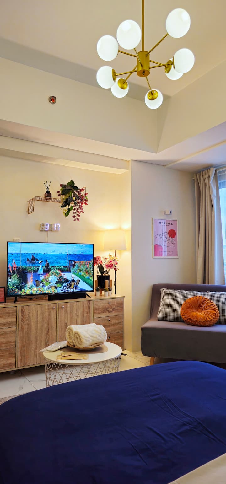 Thecozyhub | Comfy Studio Near Eastwood W/fastwifi - Quezon City
