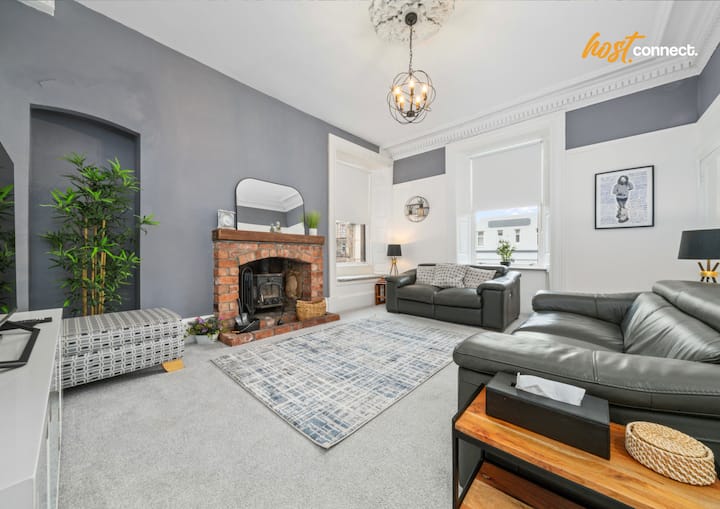 2br Flat | Sleeps 4 | Albert Rd, Gourock - Loch Lomond