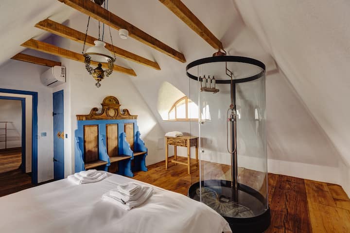 Echoes Of Vlădicu - Muzeul - Cluj-Napoca