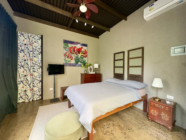 Halinaya Garden Casita 1: A Retreat Near Tagaytay - Amadeo