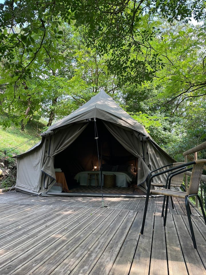 Glamping At The Mill At The Falls - Bosco Chiesanuova