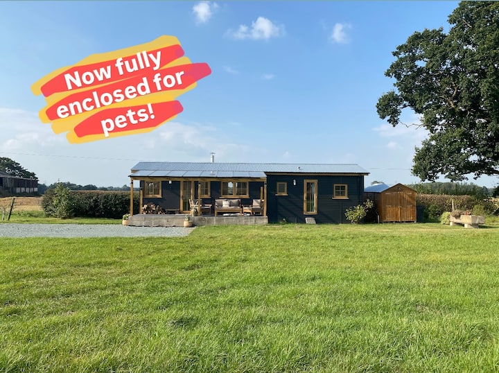 The Meadow Snug - North Wales