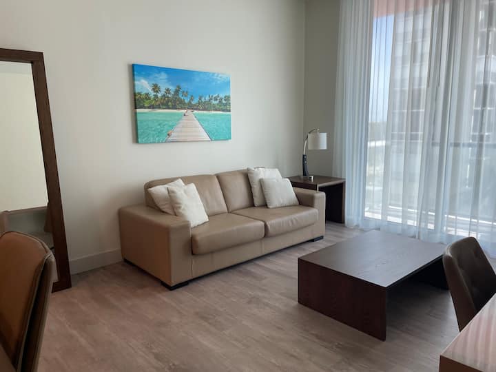 Unique Beach Relax - Hollywood, FL