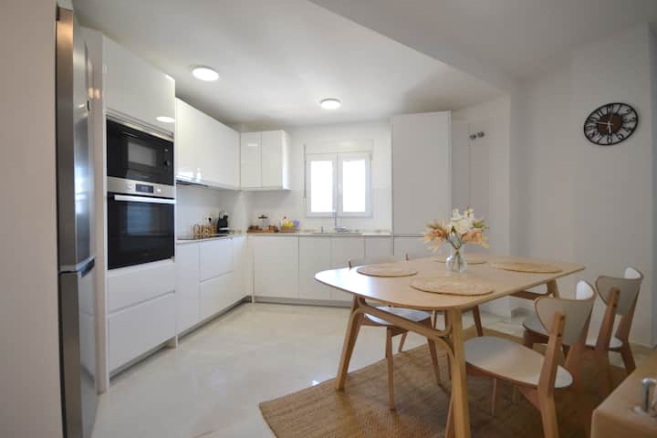 Precioso Apartamento Con Vistas - Benalmádena